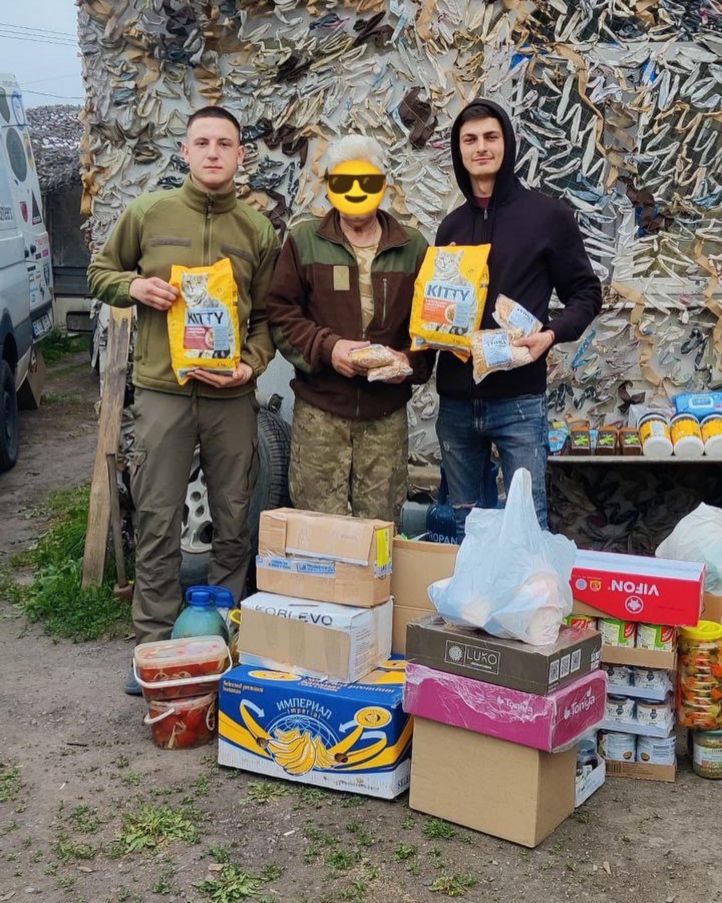 How to Volunteer to Fight in Ukraine as an American?